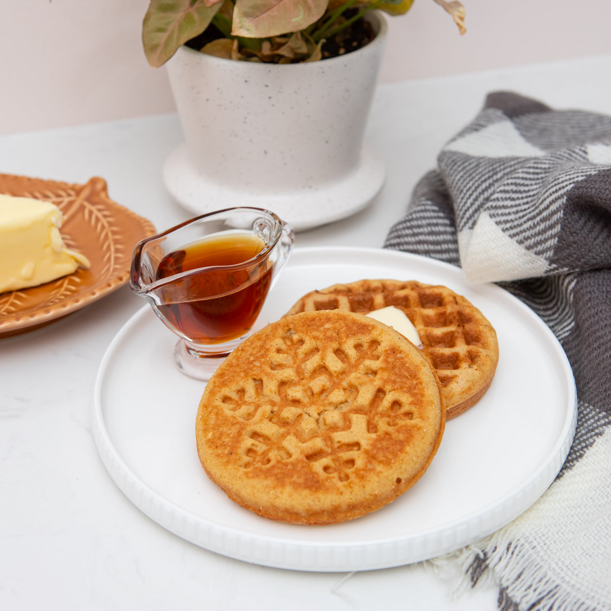 Gingerbread Waffle Bites – WOW Baking Company