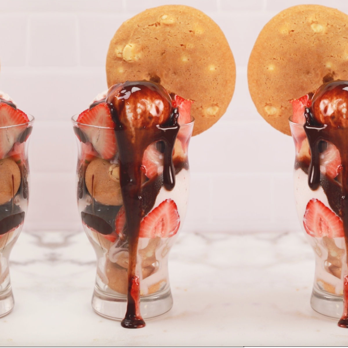 Very Strawberry Sundae – WOW Baking Company